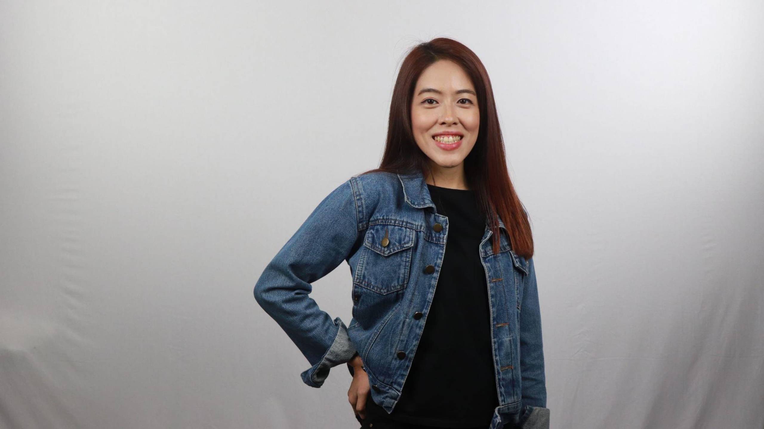 SARAH LEE – Charis Community Church